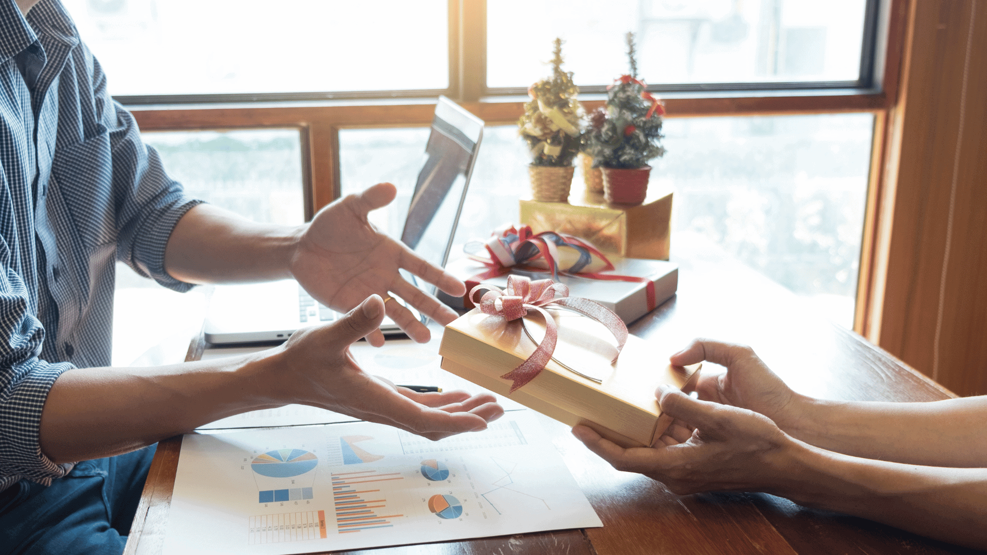The 2026 Gift Tax Rules Explained: How to Gift Cash, Stock, and Family ...